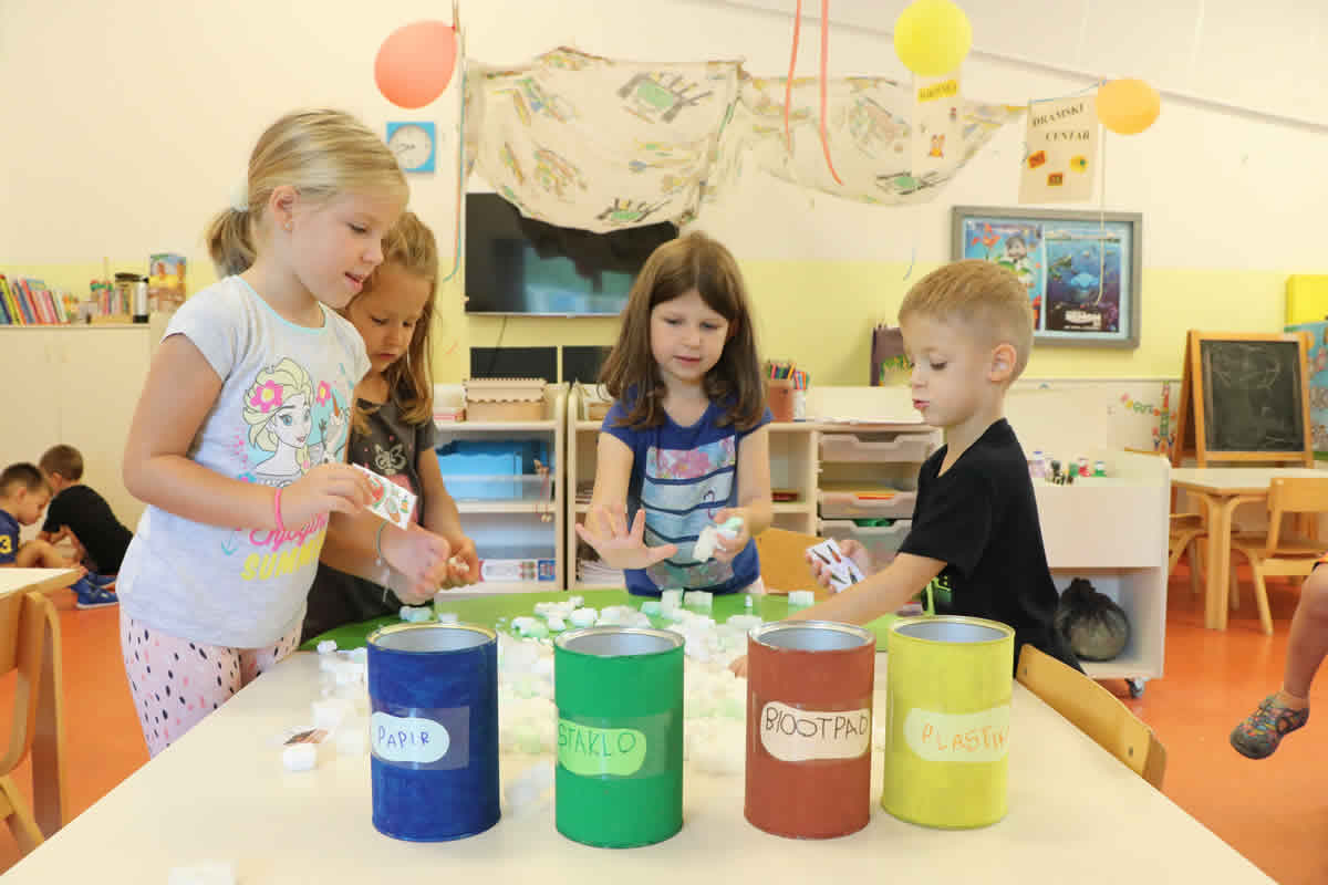 Aktivan i zabavan početak godine u „Macaklinima“ - Dječji Vrtić Zlatna ...